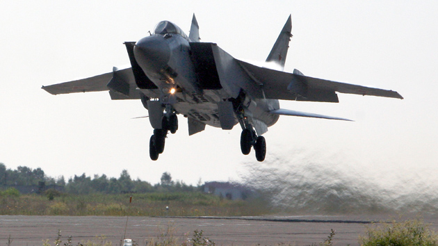 "El nuevo caza interceptor ruso MiG-41 debe superar la velocidad de ...