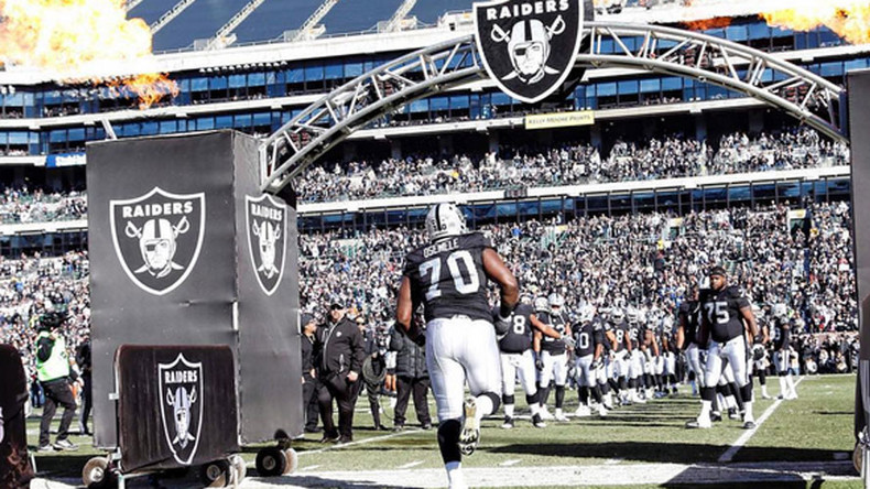 Nfl Themed ‘sex Palace Las Vegas Pimp Hopes To Woo Raiders Fans
