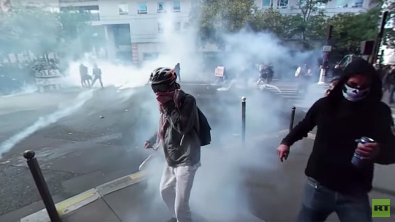 Smoke & stones: Paris anti-labor reform protest turns violent (360 ...