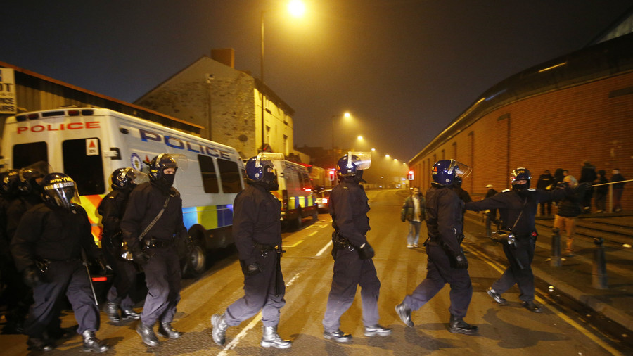 Tory plans to tackle prison crisis slammed as inmates run riot — RT UK News