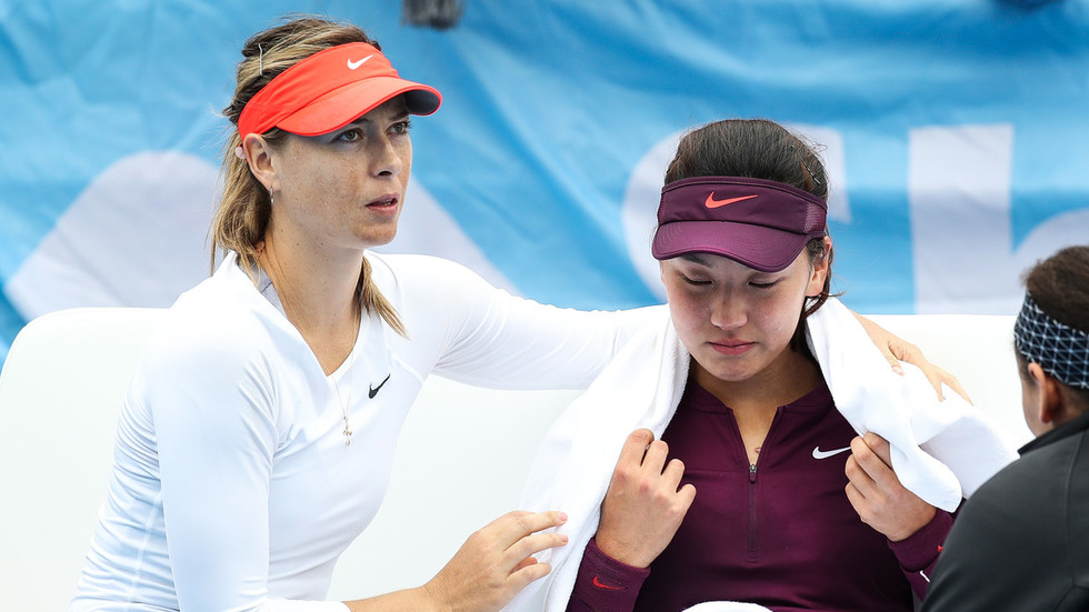 ‘Beautiful moment of respect’: Sharapova praised for comforting injured ...