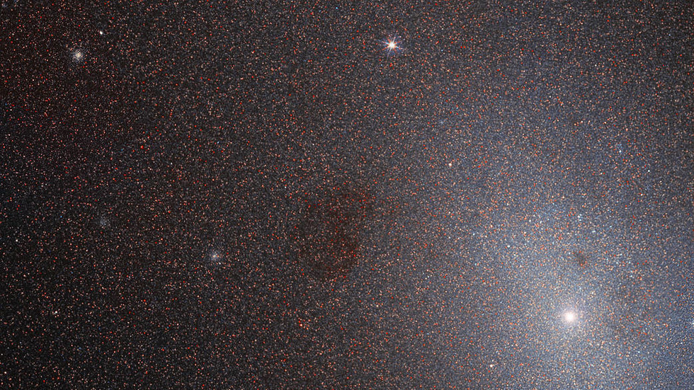 Not so dead after all: Hubble snaps star-strewn image of our galactic ...