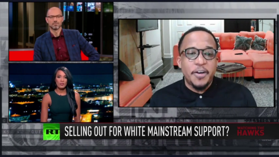 Obama vs Defund the Police & ACLU vs DHS over immigrant spying — RT ...