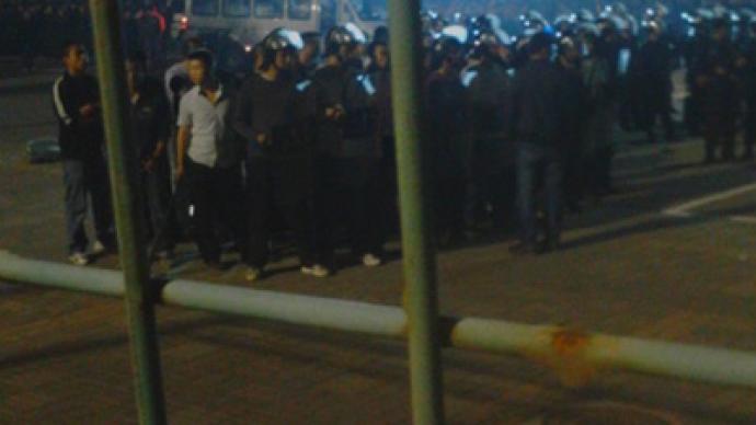 Foxconn fisticuffs: 2,000 brawl in Chinese factory dorm — RT World News