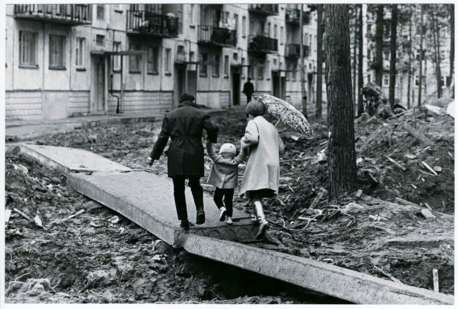 Dieci foto mostrano come è cambiata la famiglia russa in un secolo ...