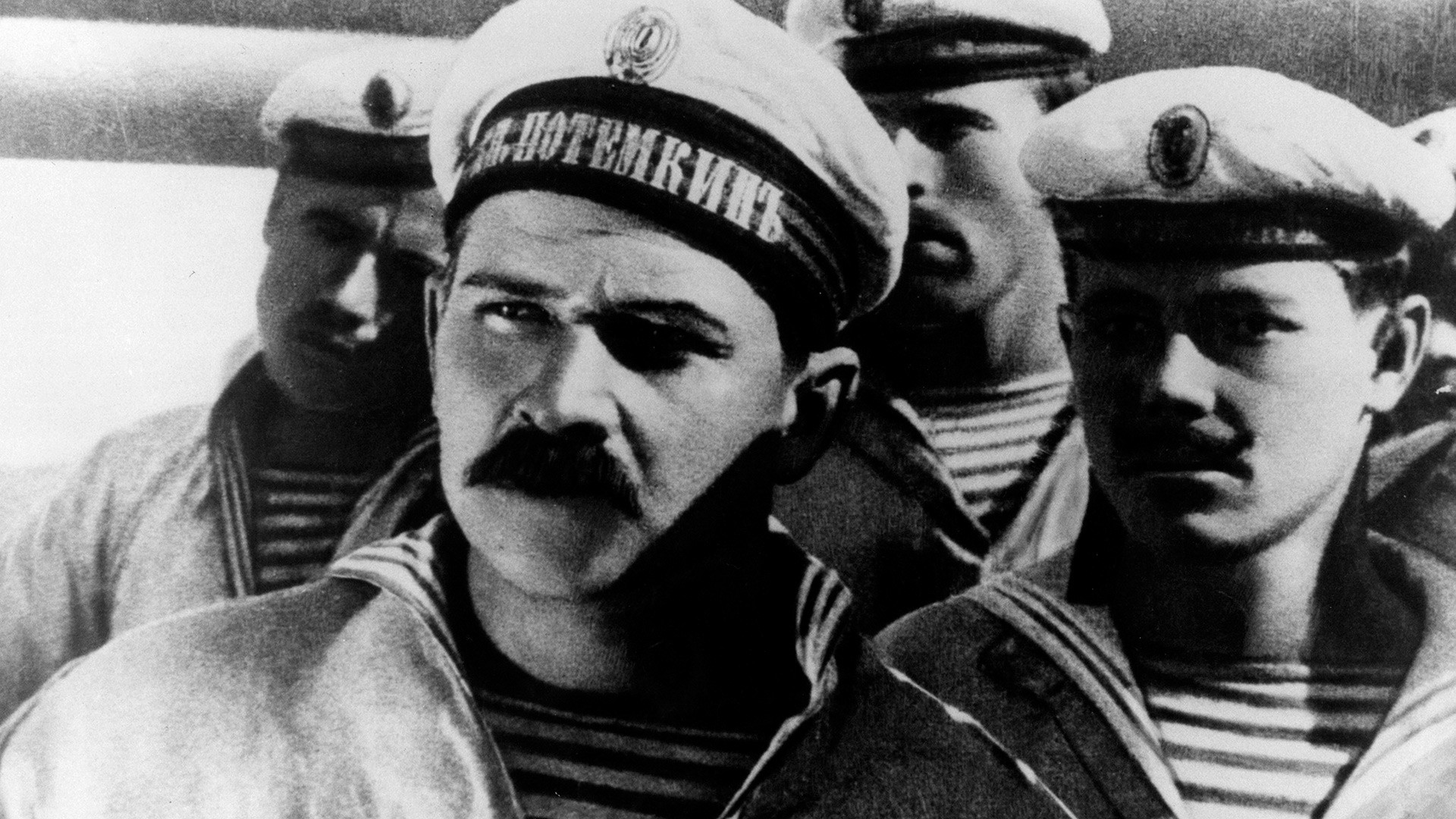 10 movies that define Russian cinema - Russia Beyond