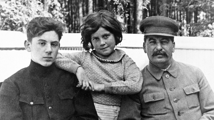 L’ombra di Stalin: il drammatico destino dei suoi familiari - Russia ...
