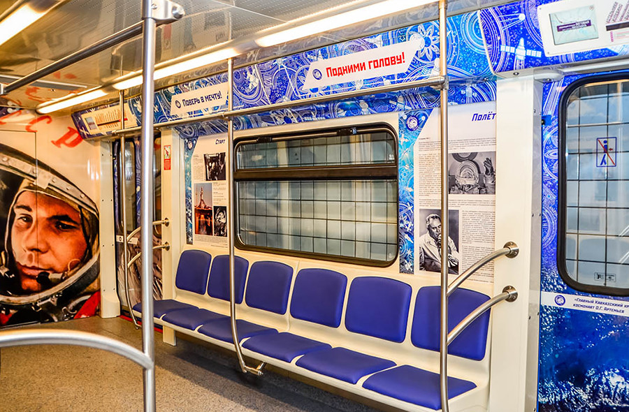 Moscow metro trains you need(ed) to ride - Russia Beyond