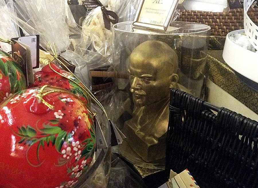 Chocolate Lenin and a tasty ‘Iron’ Felix: Souvenir sweets of the 1917 ...