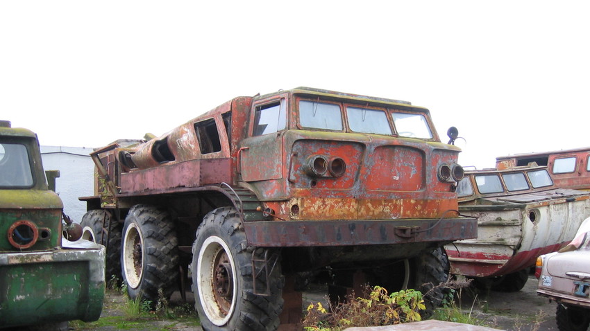 Video: Ogromno sovjetsko terensko vozilo ZIL-E167 - Russia Beyond Slovenija