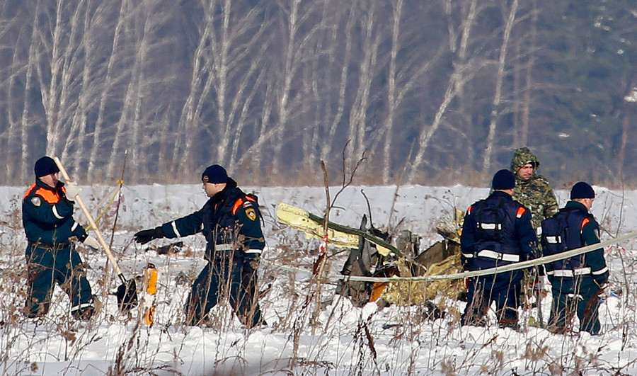 AN-148 passenger jet crashes in Moscow suburbs, 71 dead - Russia Beyond