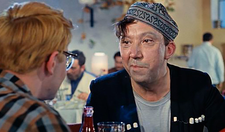 This Russian artist is turning Soviet and Hollywood classics into anime ...