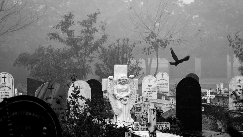 5 omens that scare the bejeezus out of Russians (VIDEO) - Russia Beyond