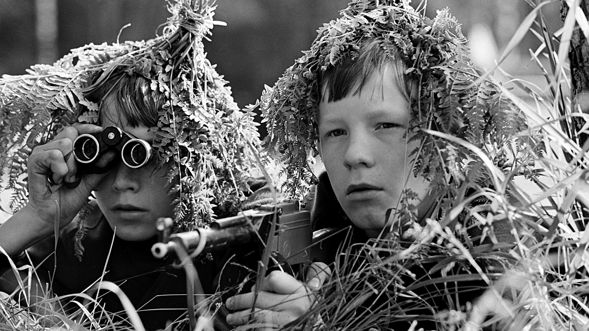 Zarnitsa, o jogo para crianças soviéticas que simulava exercícios ...