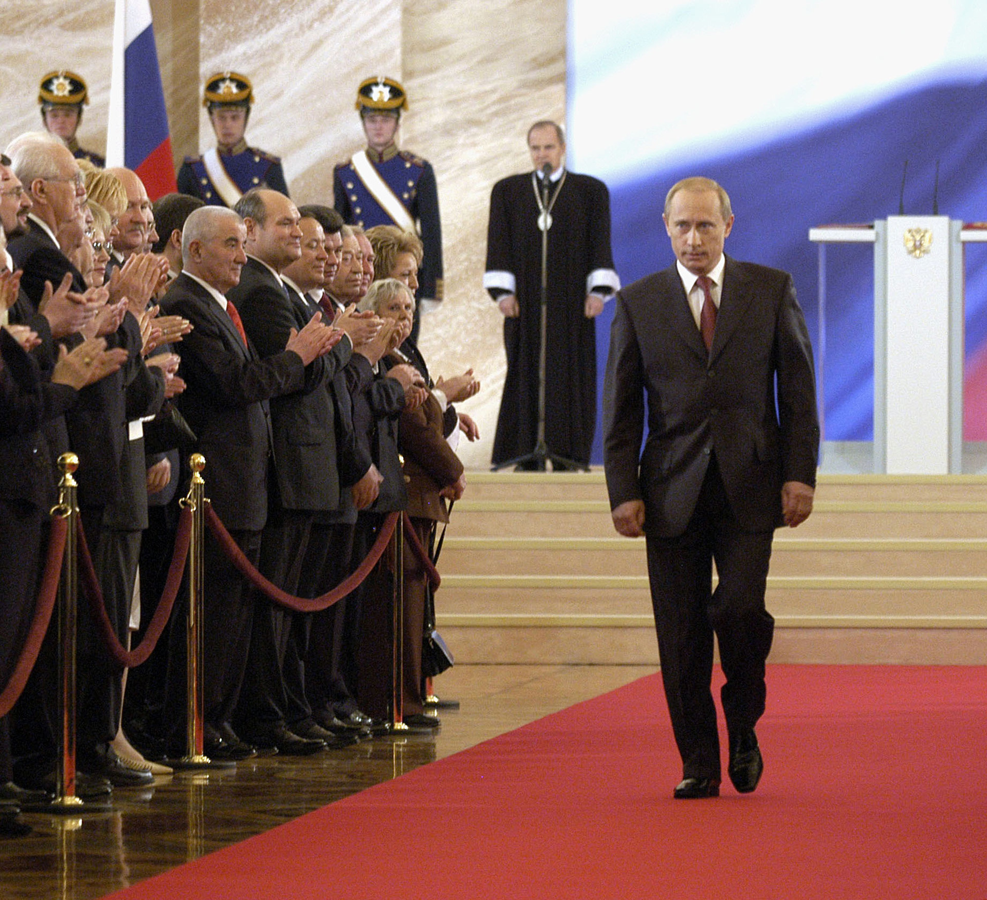 Inauguration ceremonies in the Kremlin: From Yeltsin to Putin (PHOTOS ...