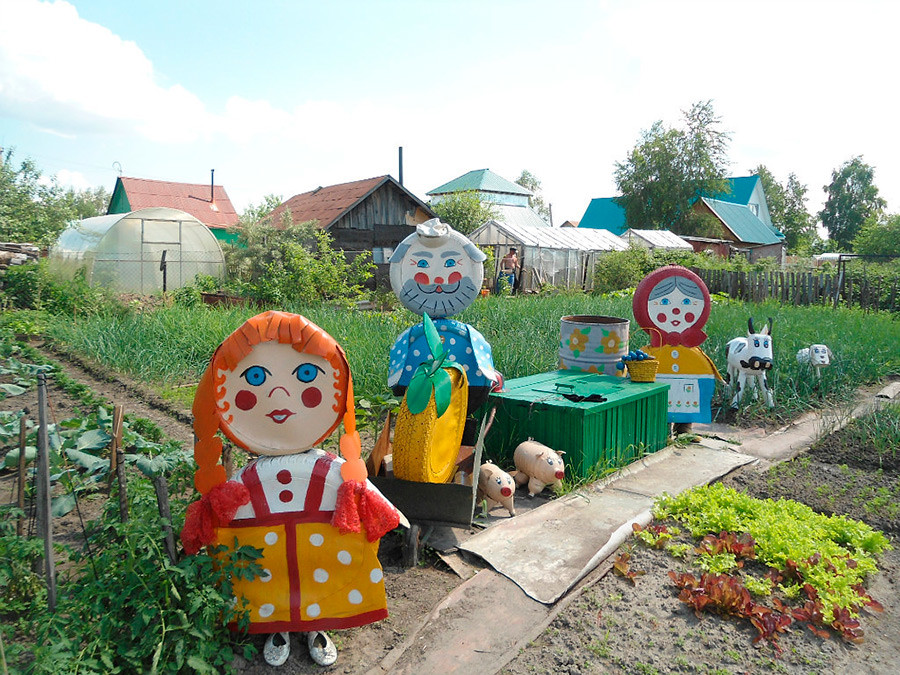 Kitsch oder Kunst? Zehn der seltsamsten russischen Gartendekorationen ...