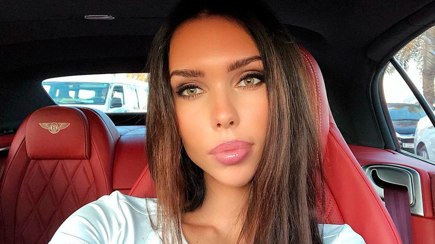 Istri Miliarder Akan Wakili Rusia dalam Kontes Mrs. World - Russia Beyond