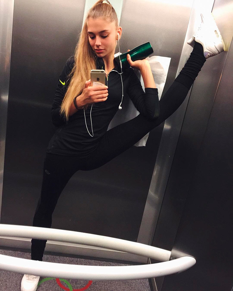 Gold-winning Russian gymnast’s Insta is blowing up! - Russia Beyond