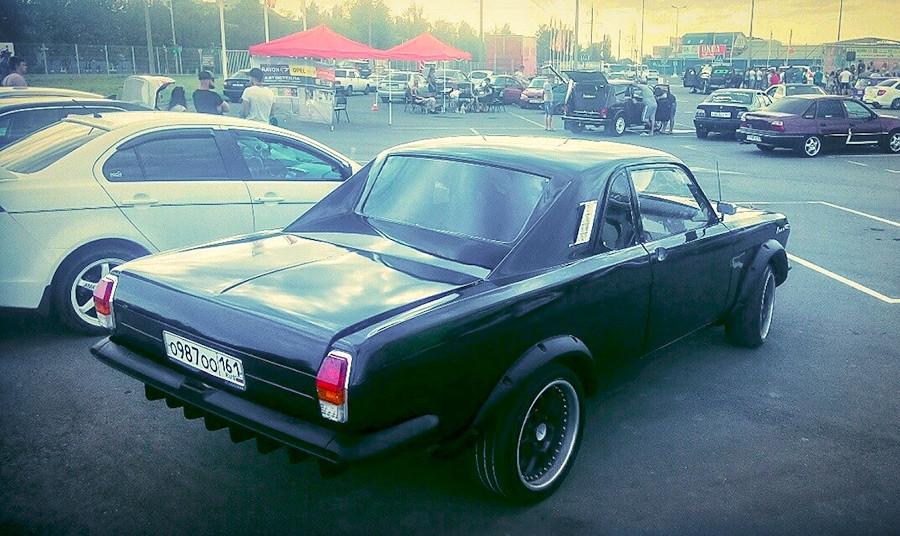 Otto auto russe fai da te che vi faranno venir voglia di mettervi al ...