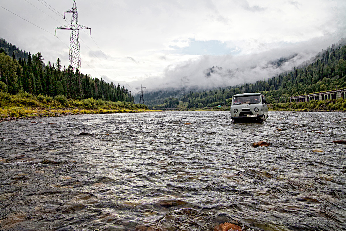 Would you dare take a ride in the iconic 1960s Soviet minivan called a ...