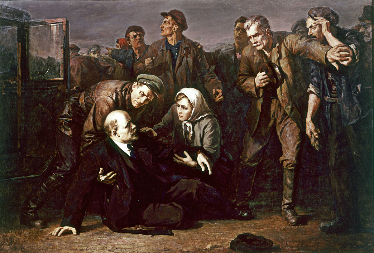 How many lives did the Red Terror claim? - Russia Beyond