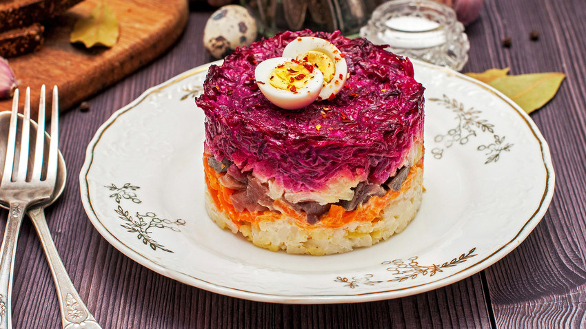 8 dishes Russians miss the most when far away from home - Russia Beyond