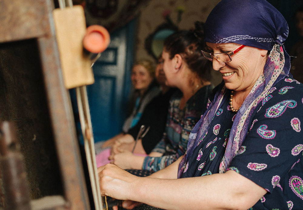 Provedoras da família, mulheres no Daguestão mantêm tradição centenária ...