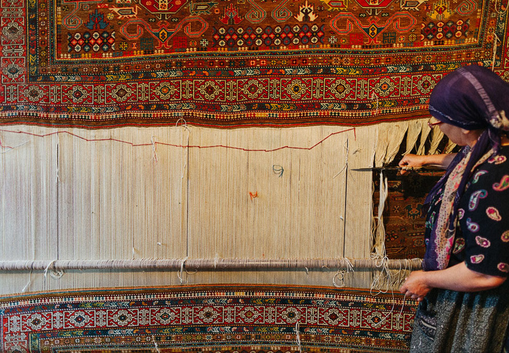 Provedoras da família, mulheres no Daguestão mantêm tradição centenária ...