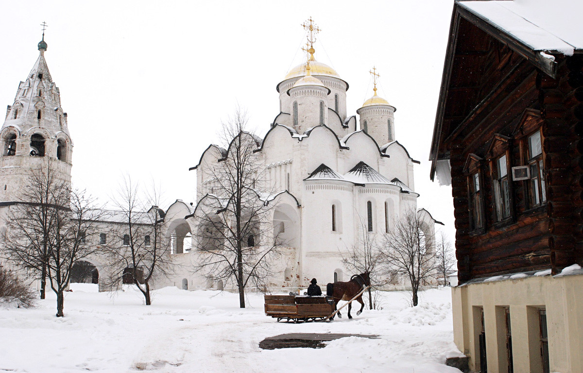 Vacanze invernali: le otto destinazioni russe più belle da visitare col ...