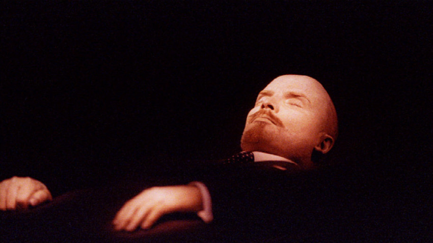 3 really crazy theories about why Lenin is not buried yet (VIDEO ...