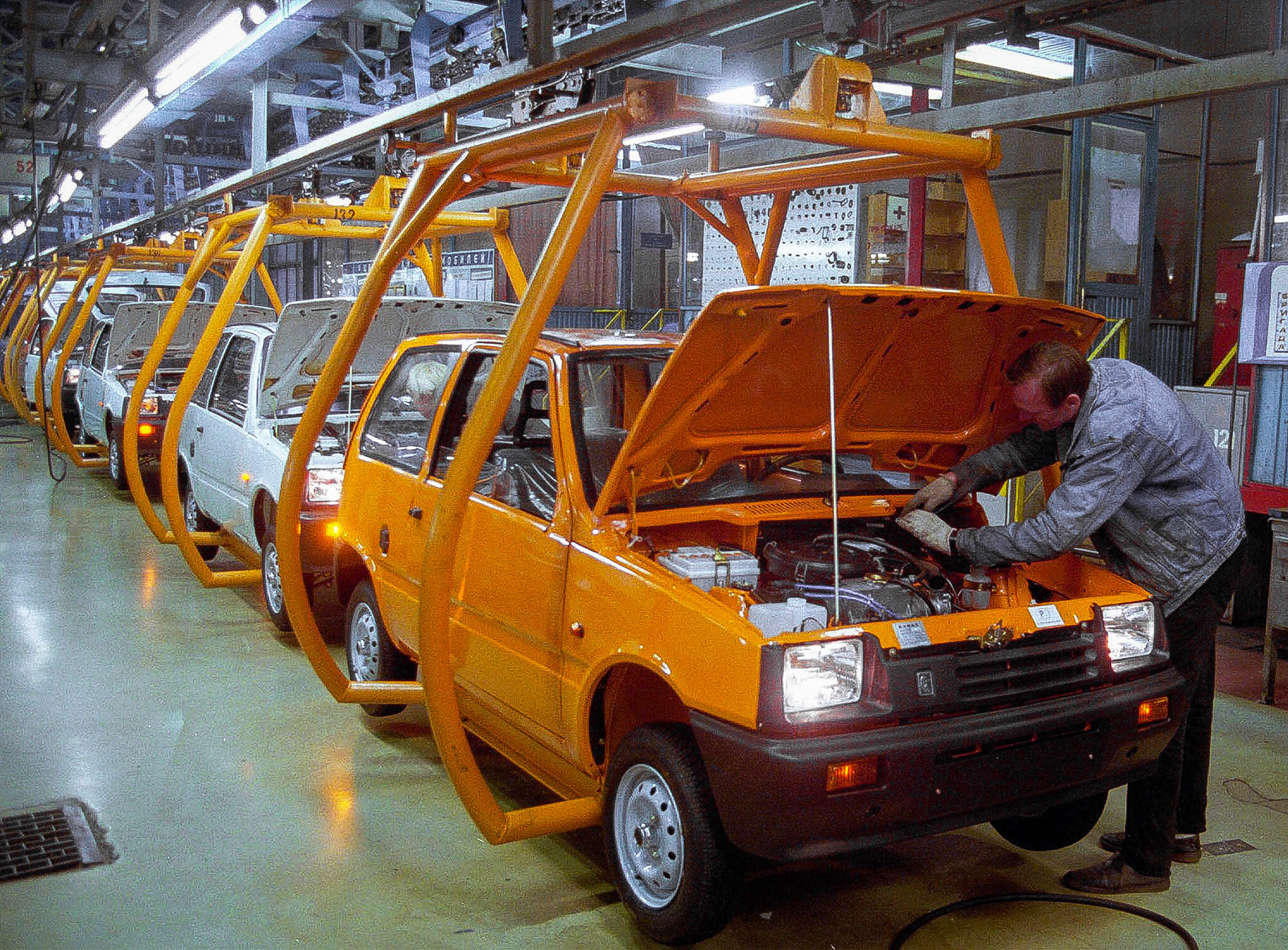 Oka, la capsula della morte che correva sulle strade sovietiche ...