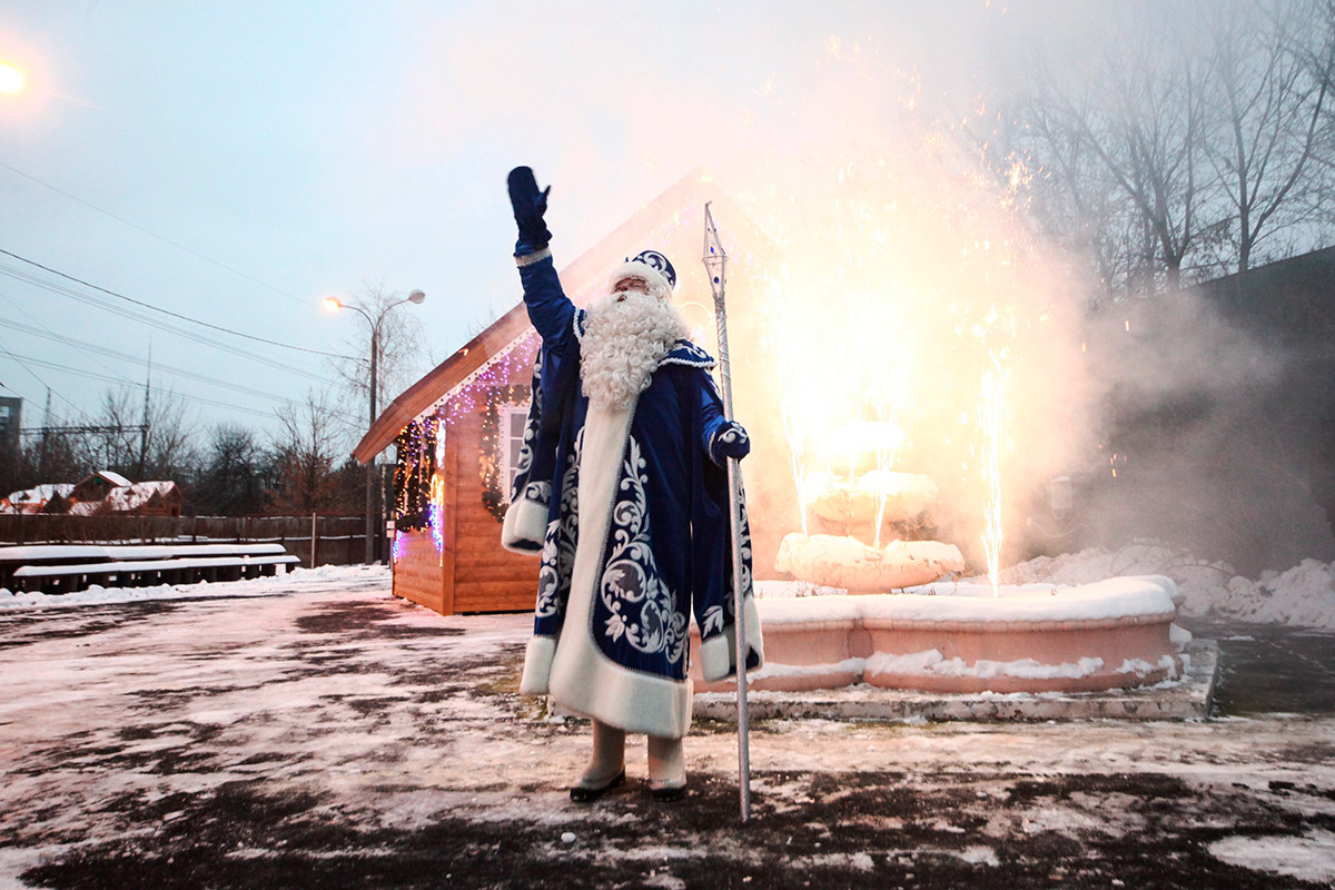 How many Father Frosts are there in Russia? (PHOTOS) - Russia Beyond