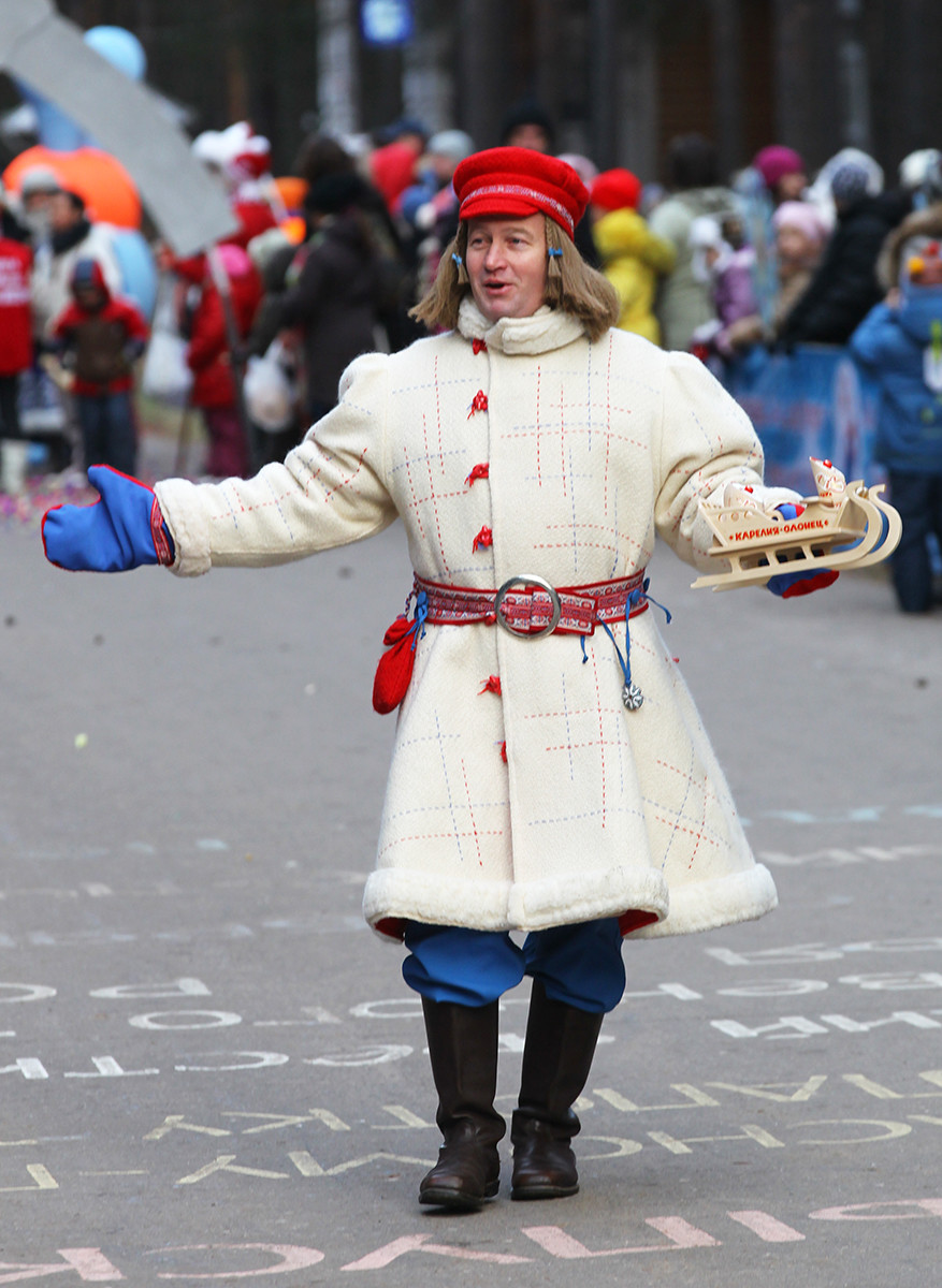 How many Father Frosts are there in Russia? (PHOTOS) - Russia Beyond