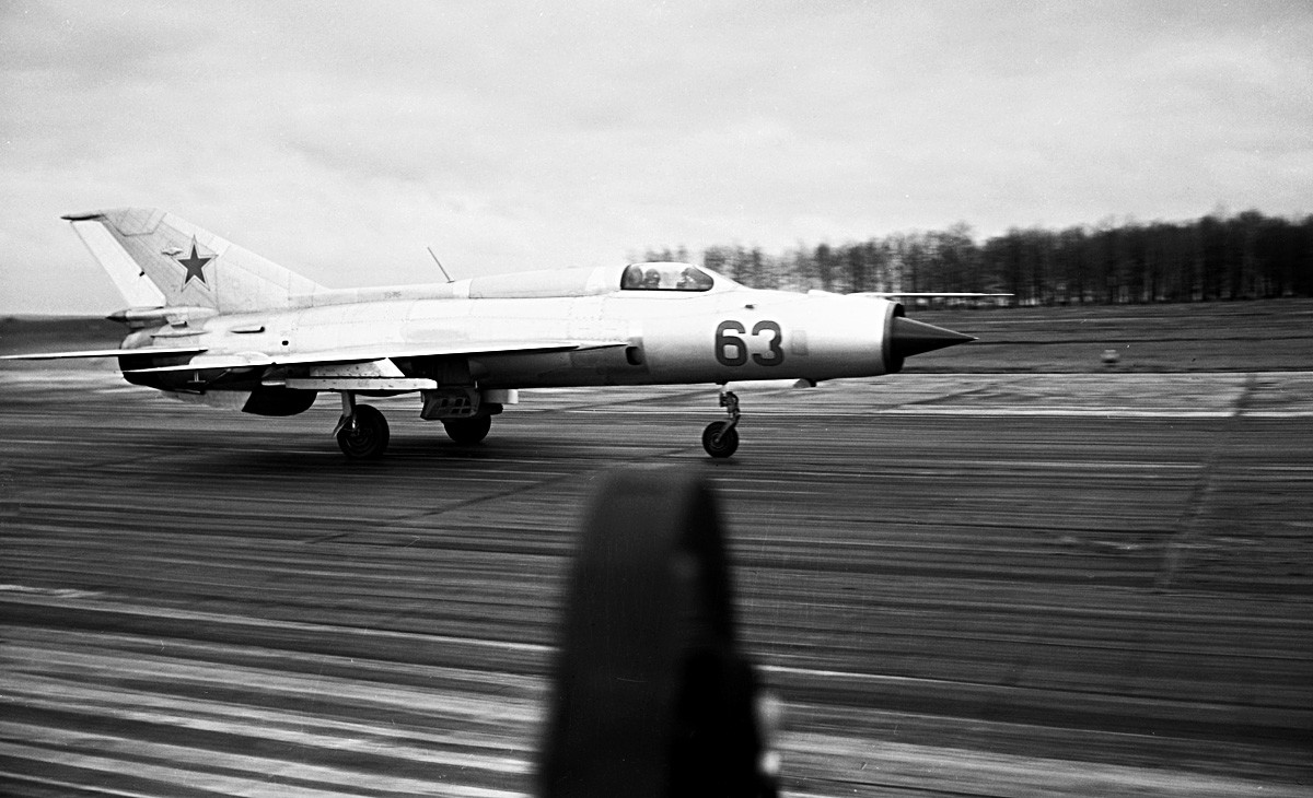 Why Russian pilots were the best at aerial rammings - Russia Beyond