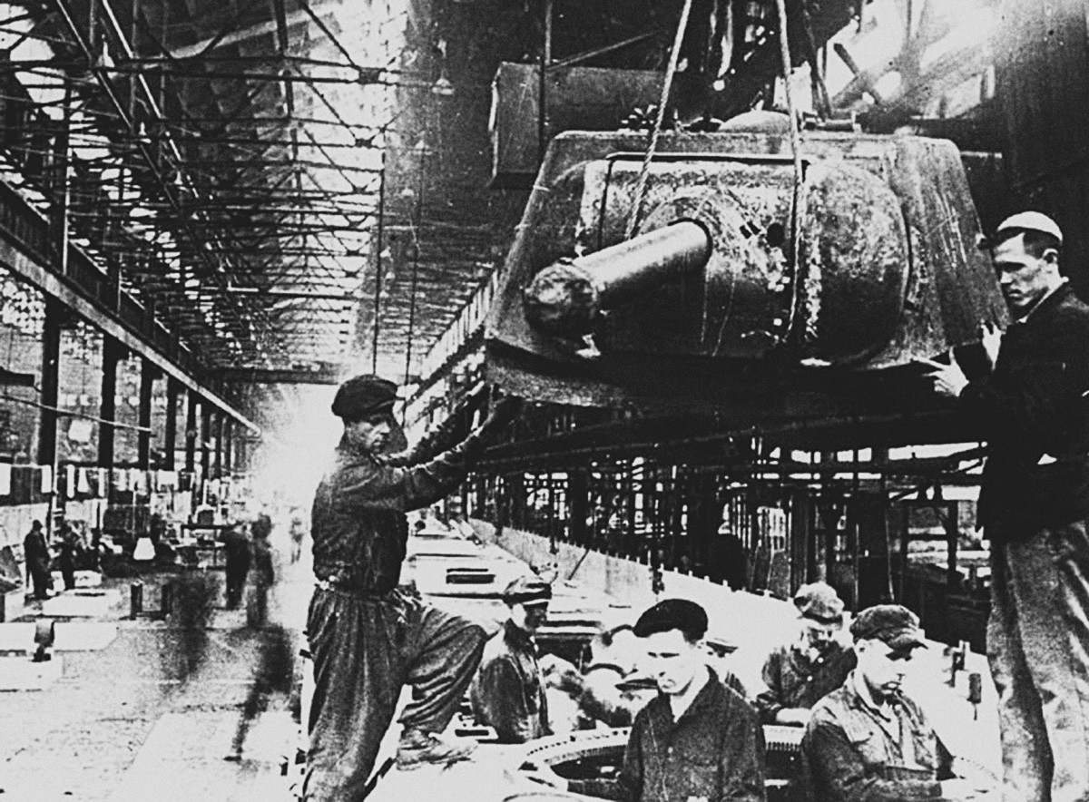 Did the US help to modernize the best Soviet tank of WWII? - Russia Beyond