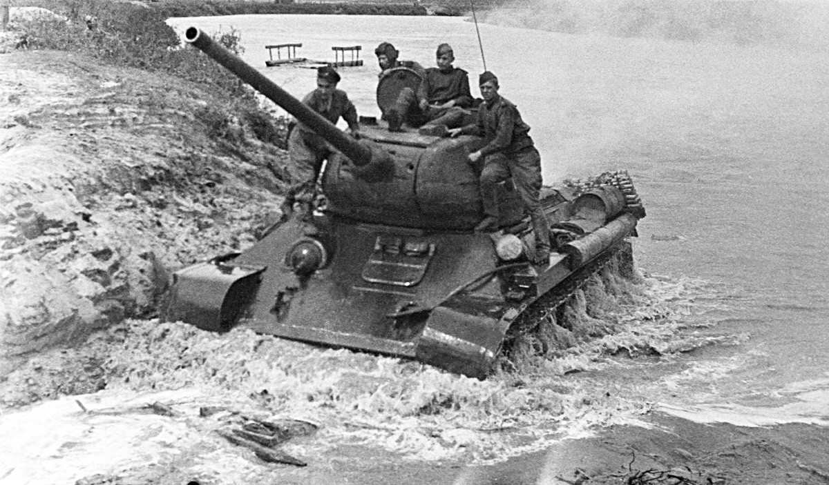 Did the US help to modernize the best Soviet tank of WWII? - Russia Beyond