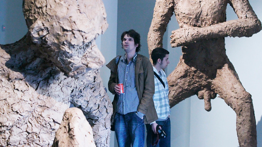 This Russian artist makes sculptures from bread - Russia Beyond