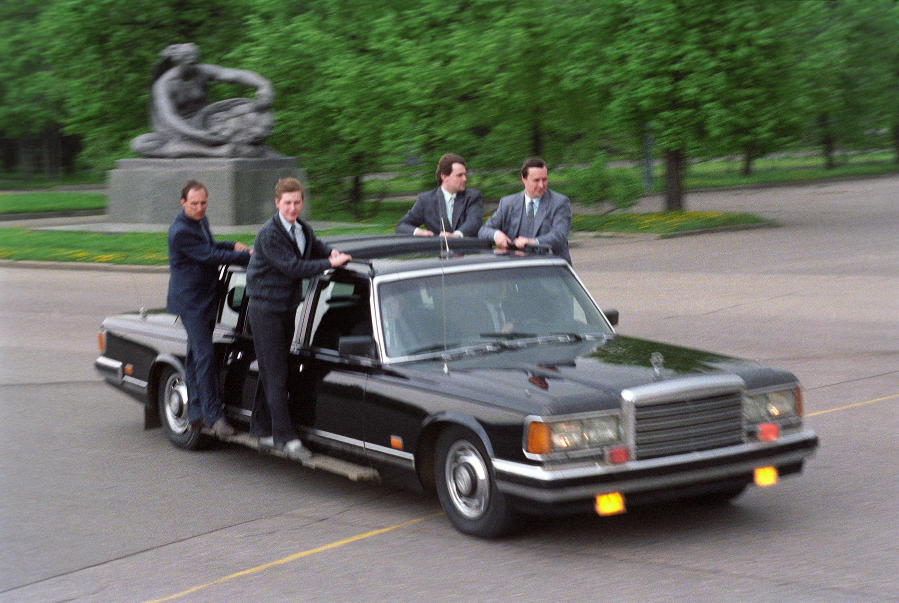 Von der ZIL-Limousine zum Mercedes: Die Staatskarossen der Sowjetunion ...