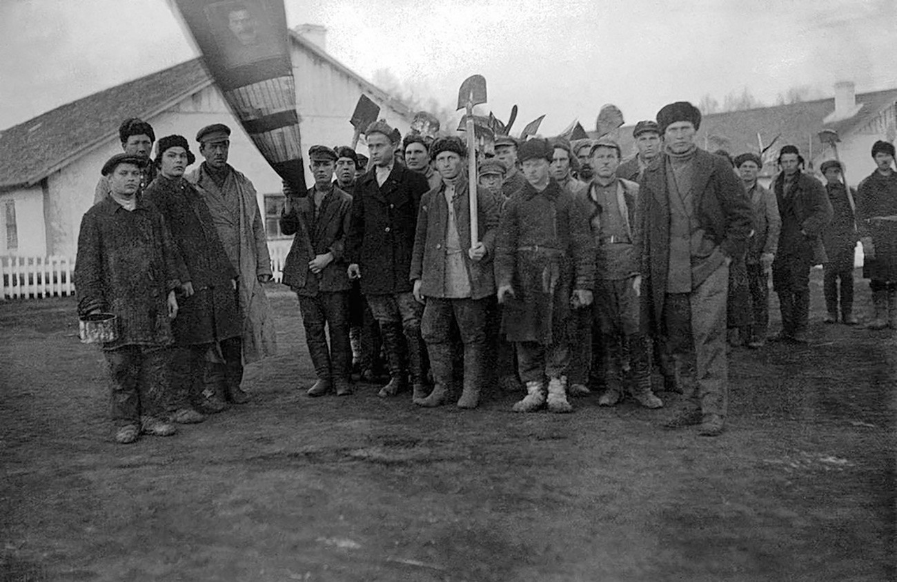 How criminals became Soviet heroes during WWII - Russia Beyond