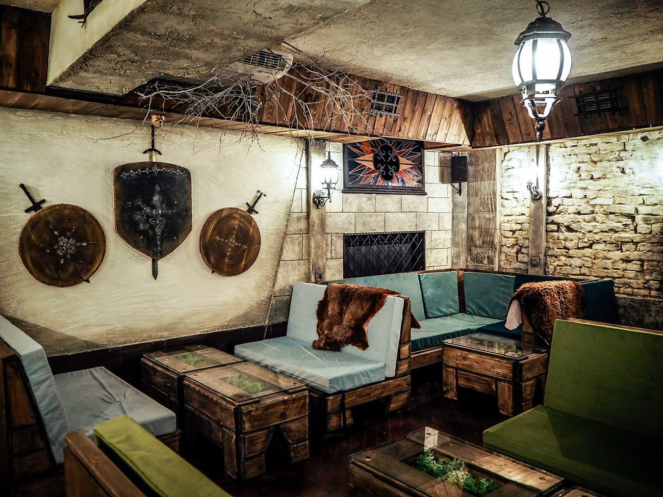 Twin Peaks and Game of Thrones: Movie and TV show-themed cafes take ...