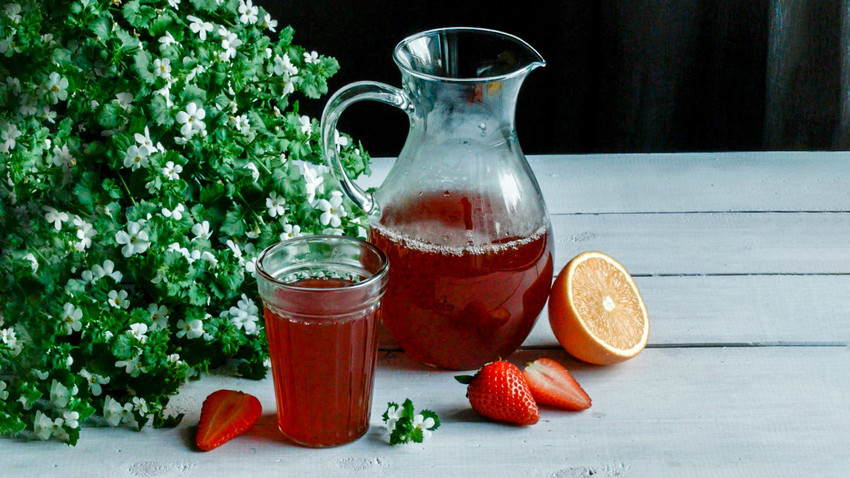 How to make a strawberry kissel (VIDEO) - Russia Beyond