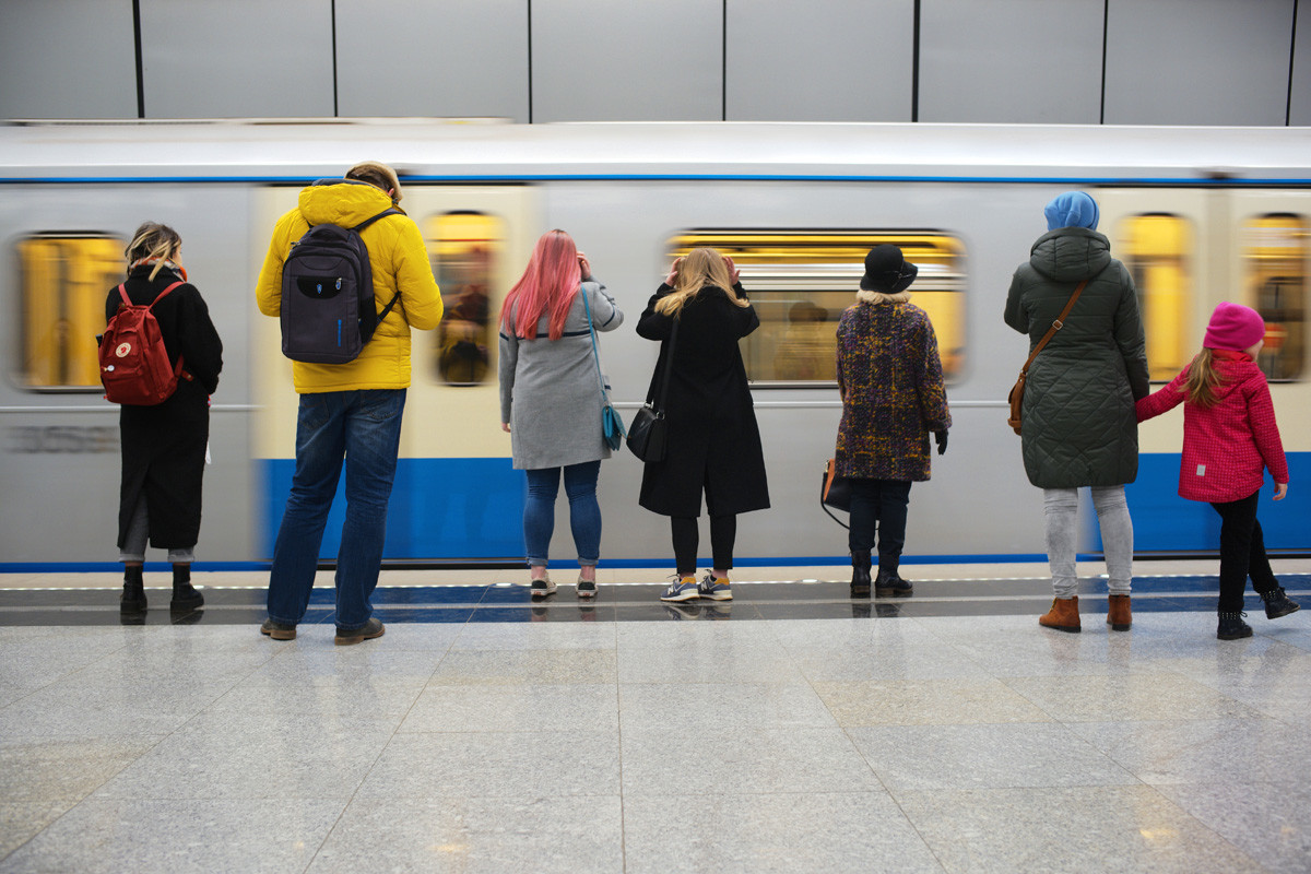 How Moscow is driving motorists onto public transport - Russia Beyond