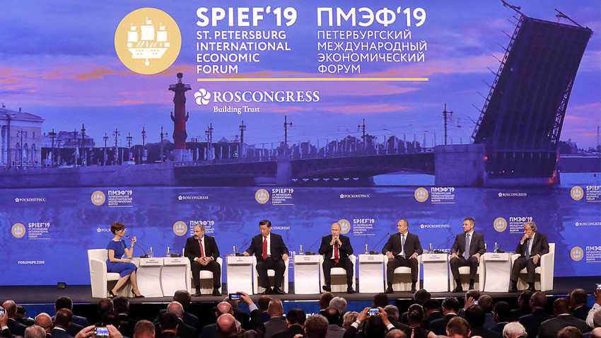 7 key foreign DEALS signed at the St. Petersburg Economic Forum ...