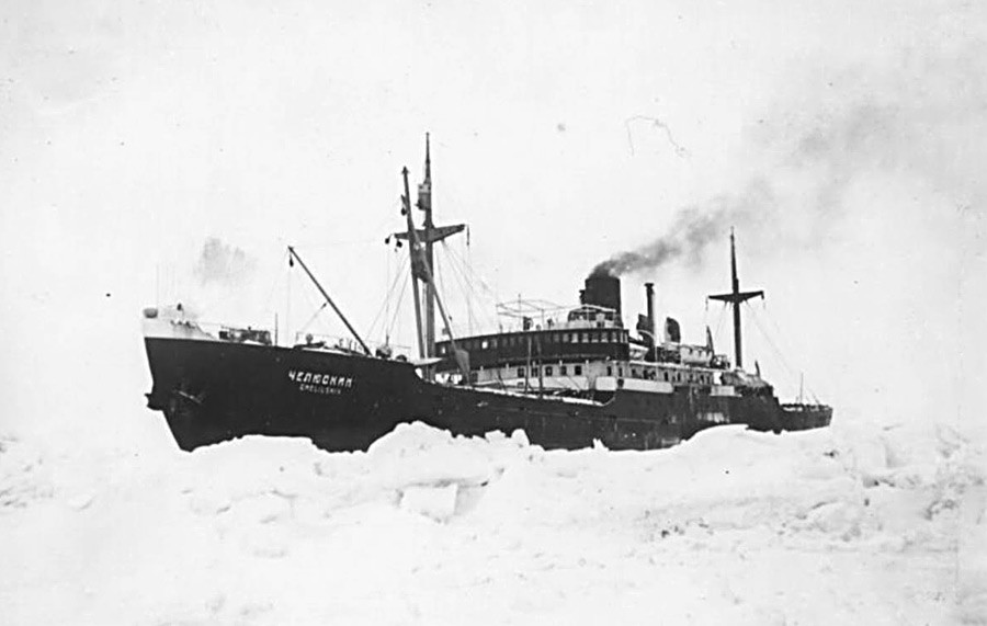 From great hopes to Great Terror: 17 Soviet photos of the 1930s ...