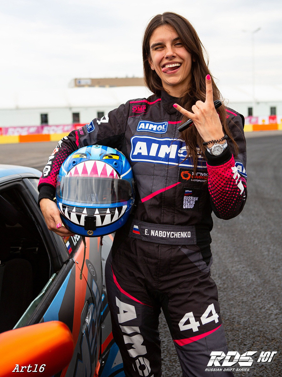 This girl drifts against all odds (PHOTOS) - Russia Beyond