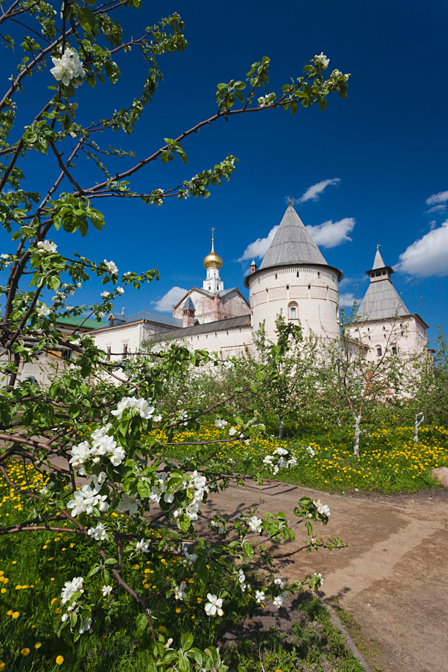 Rostov Veliky: What to see in this city-in-a-kremlin - Russia Beyond