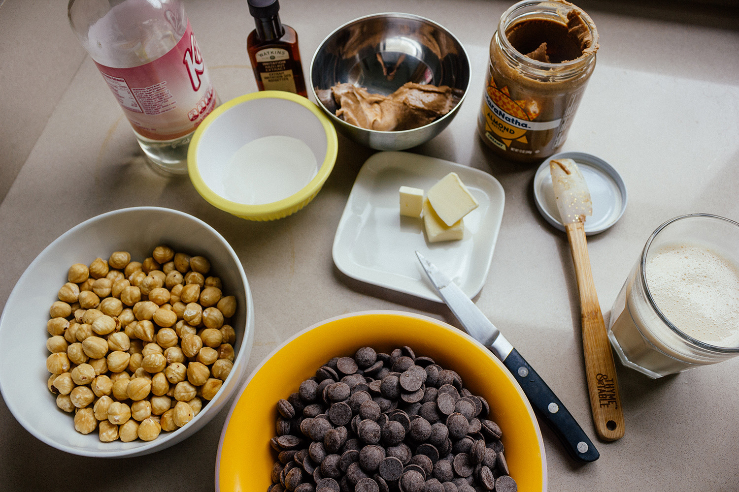 How to cook Soviet praline with crushed hazelnuts at home - Russia Beyond