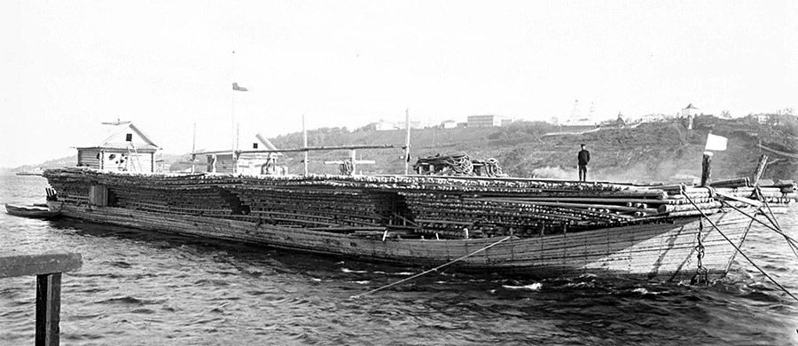 Belyana, Rumah Kayu Apung Raksasa Rusia - Russia Beyond