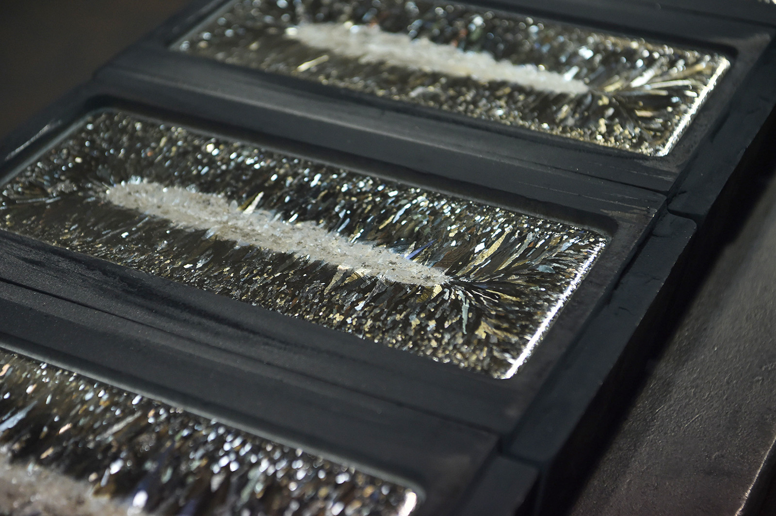 How do Russian metal experts turn sludge into gold? (PHOTOS) - Russia ...