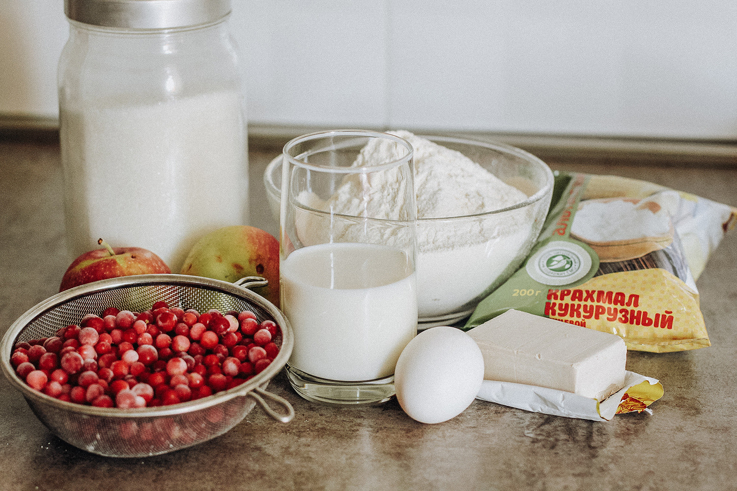 Autumn bakery: Make an ideal cowberry pie from Soviet “drowned” dough ...